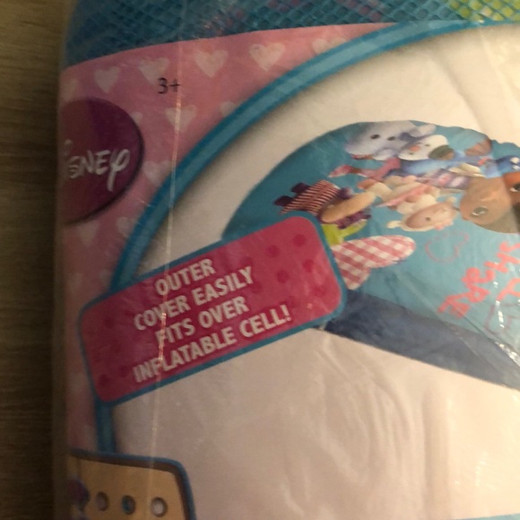 Disney | Bedding | Doc Mcstuffins Inflatable Sleeping Bed With Pump ...